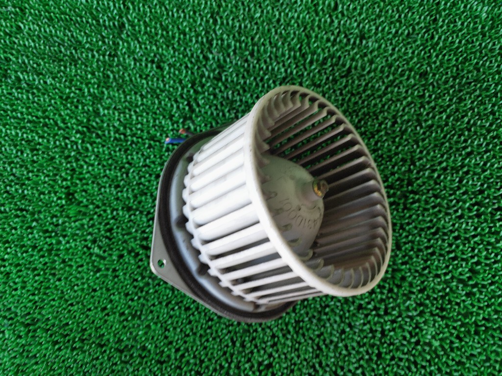 三菱 U61V U62V ミニキャブ U71V U72V クリッパー ファンブロアモーター ヒーターファン エアコンファン(三菱用)｜売買されたオークション情報、yahooの商品情報を ...