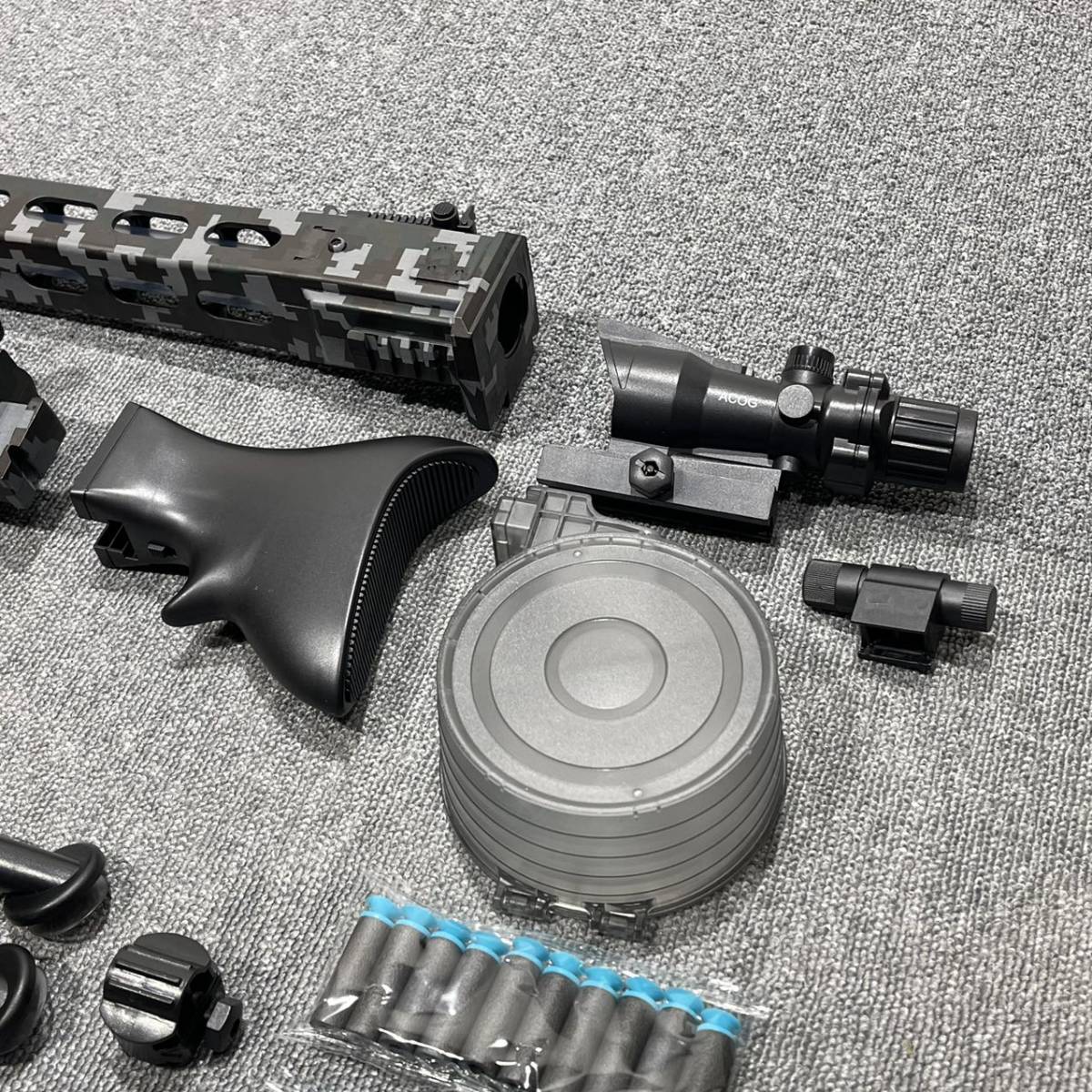 日本国内発送 品 MG3 MG42風 スポンジダーツ フルオート電動排莢トイガン エアガン ブラスター 互換性ナーフ NERF(エアガン ...