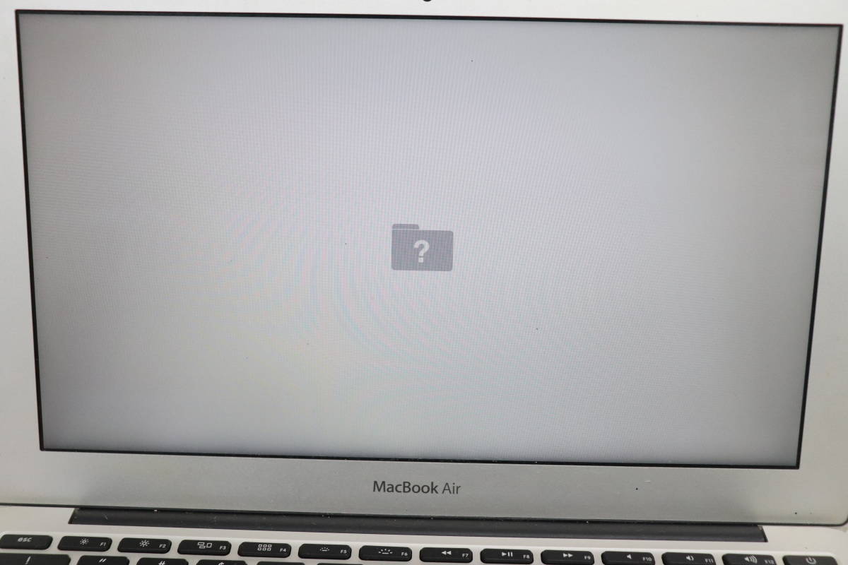 Y08/388 APPLE MacBook Air A1465 ノートPC 画面表示OK ジャンク(MacBook Air)｜売買されたオークション情報、yahooの商品情報をアーカイブ公開 ...