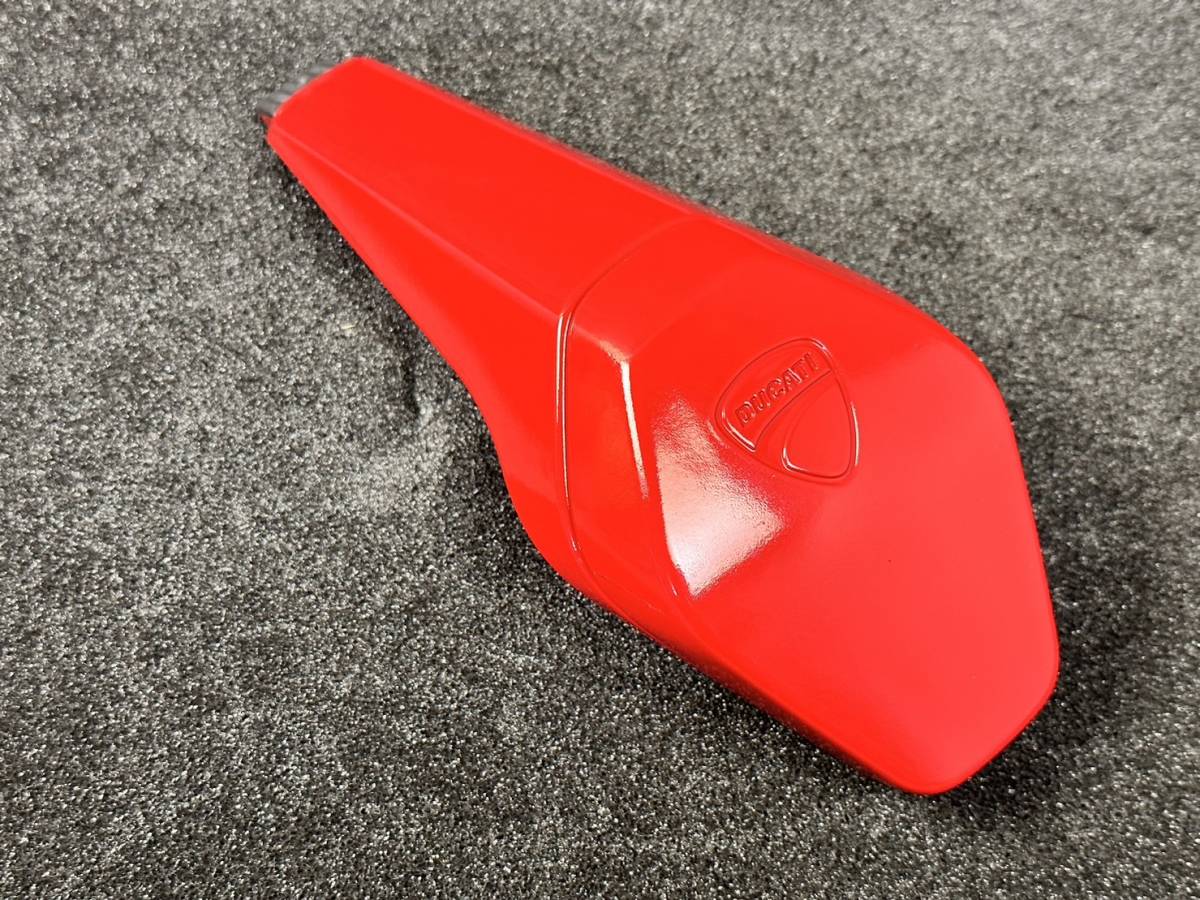 X85 パニガーレ V4 V2 ストリートファイター V4 ドゥカティ 純正 シートパッド(ドゥカティ用)｜売買されたオークション情報、yahooの商品情報をアーカイブ公開 - オークファン ...