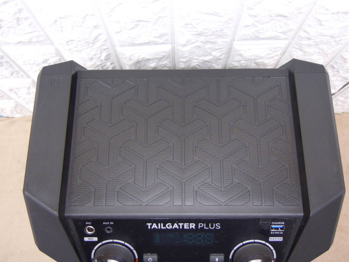 T996 ION Tailgater Plus Bluetooth対応スピーカー 低音強化機能搭載 50時間バッテリー スマホ充電可能 AM ...
