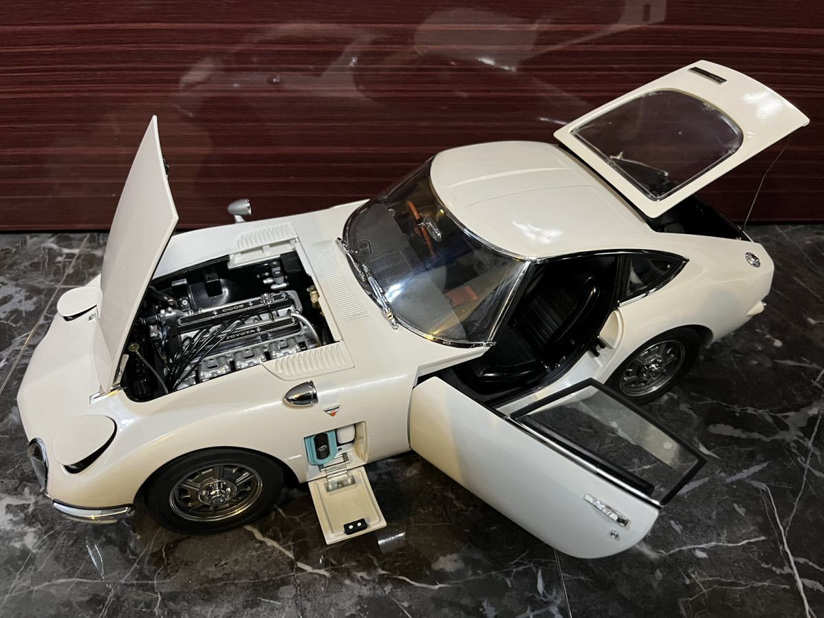 完成品 DeA DeAGOSTINI デアゴスティーニ 週刊トヨタ 2000GT 1/10 TOYOTA 2000GT 組み立て済み(乗用車)｜売買されたオークション情報、yahooの商品情報 ...