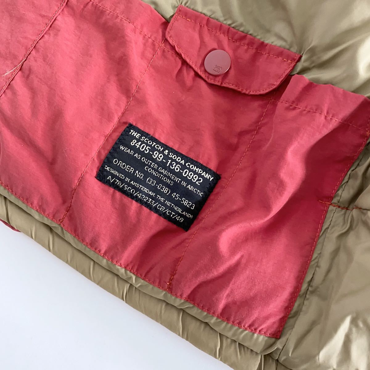 Ea24 SCOTCH&SODA スコッチ&ソーダ ダウンベスト ジップアップベスト アウター フード付き 2way Sサイズ レッド メンズ ...