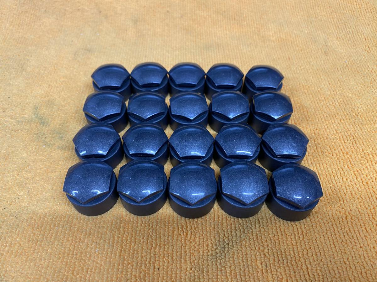 アウディ 純正 ホイールナット カバー 20点セット 4M0601173D TW3 5 PA6.6 ホイールボルトカバー(ホイールナット ...