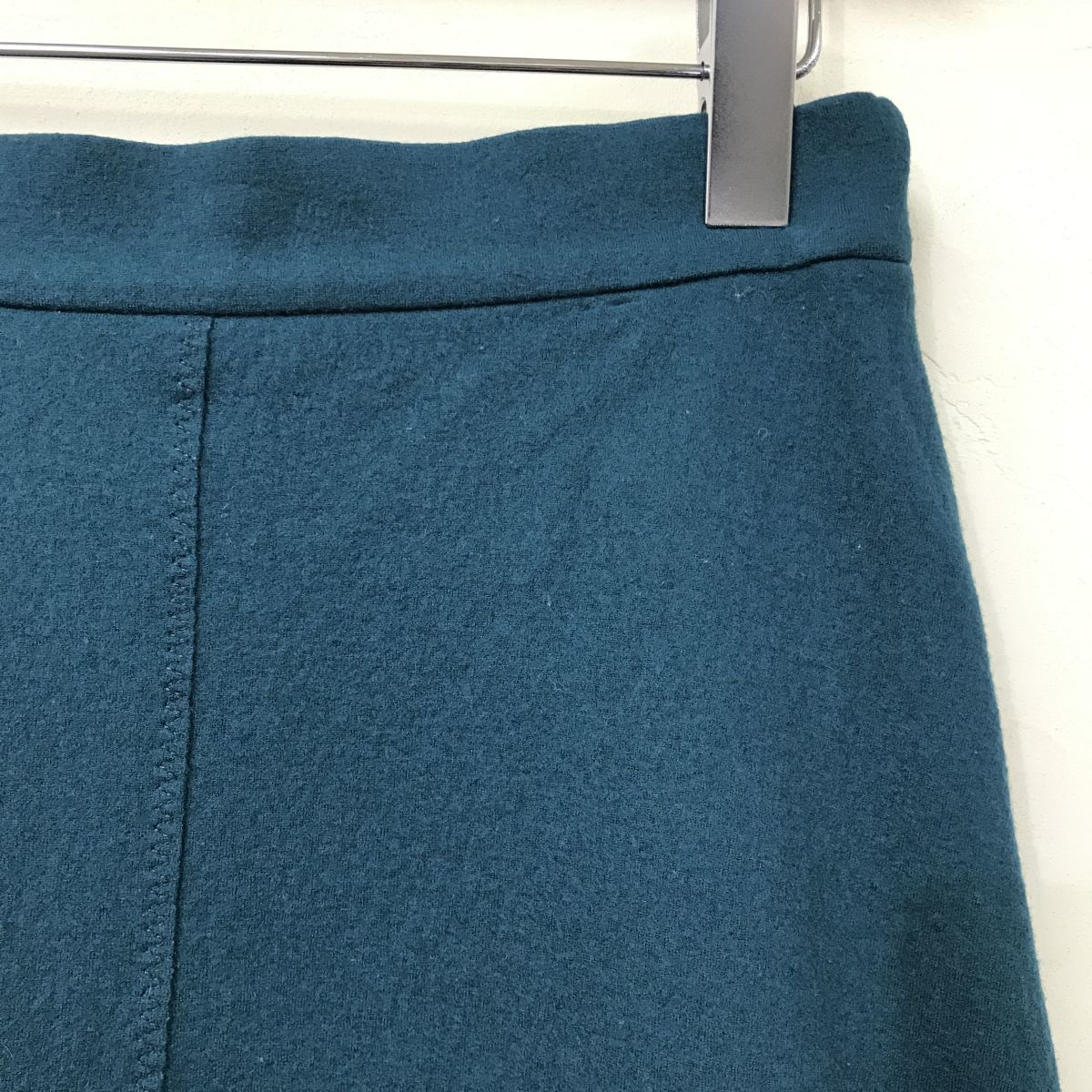 D426-R 日本製 UNTITLED アンタイトル 膝丈フレアスカート サイズ1 レディース 毛 ウール100% ブルーグリーン 秋冬 ボトムス(フレアースカート、ギャザースカート（ミニ ...