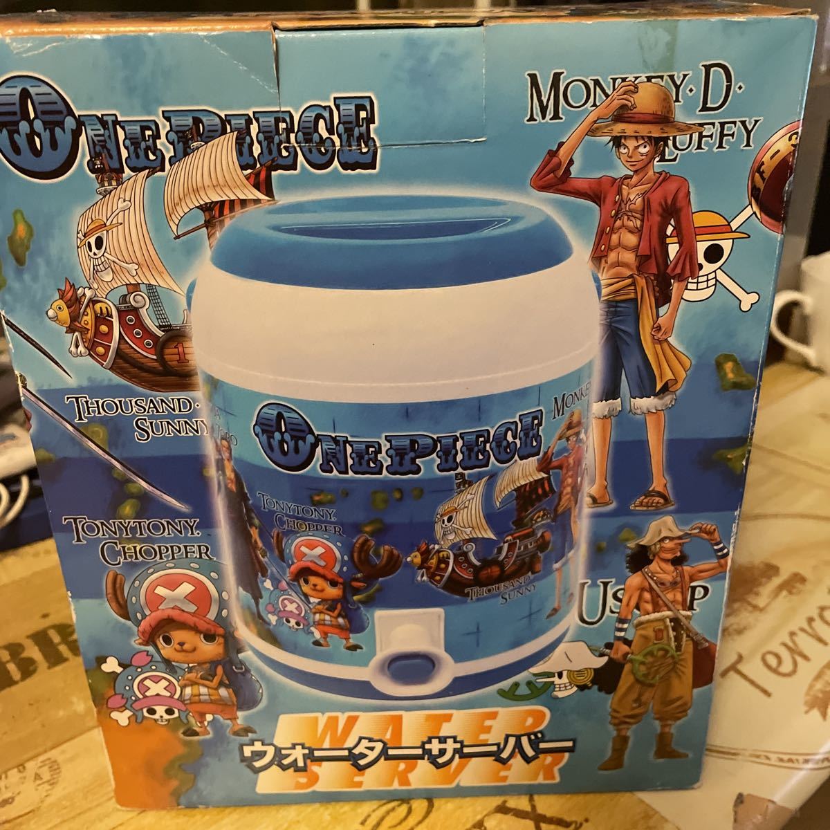 ワンピースウォーターサーバー 3L(ONE PIECE)｜売買されたオークション情報、yahooの商品情報をアーカイブ公開 - オークファン（aucfan.com）