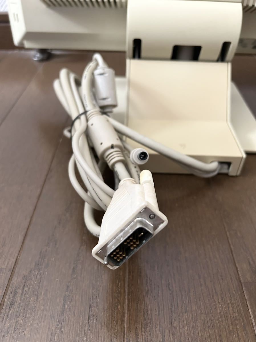 すぐに使えるモニターセット Windows2000/OFFICE2000 省スペース/ビジネスPC IBM NetVista M41 Slim ...