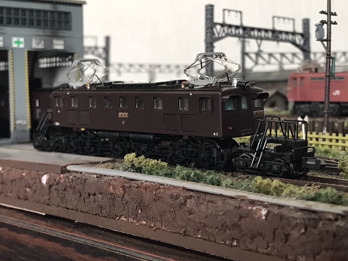 マイクロエースA2601 国鉄 EF18-32 品(電気機関車)｜売買されたオークション情報、yahooの商品情報をアーカイブ公開 ...