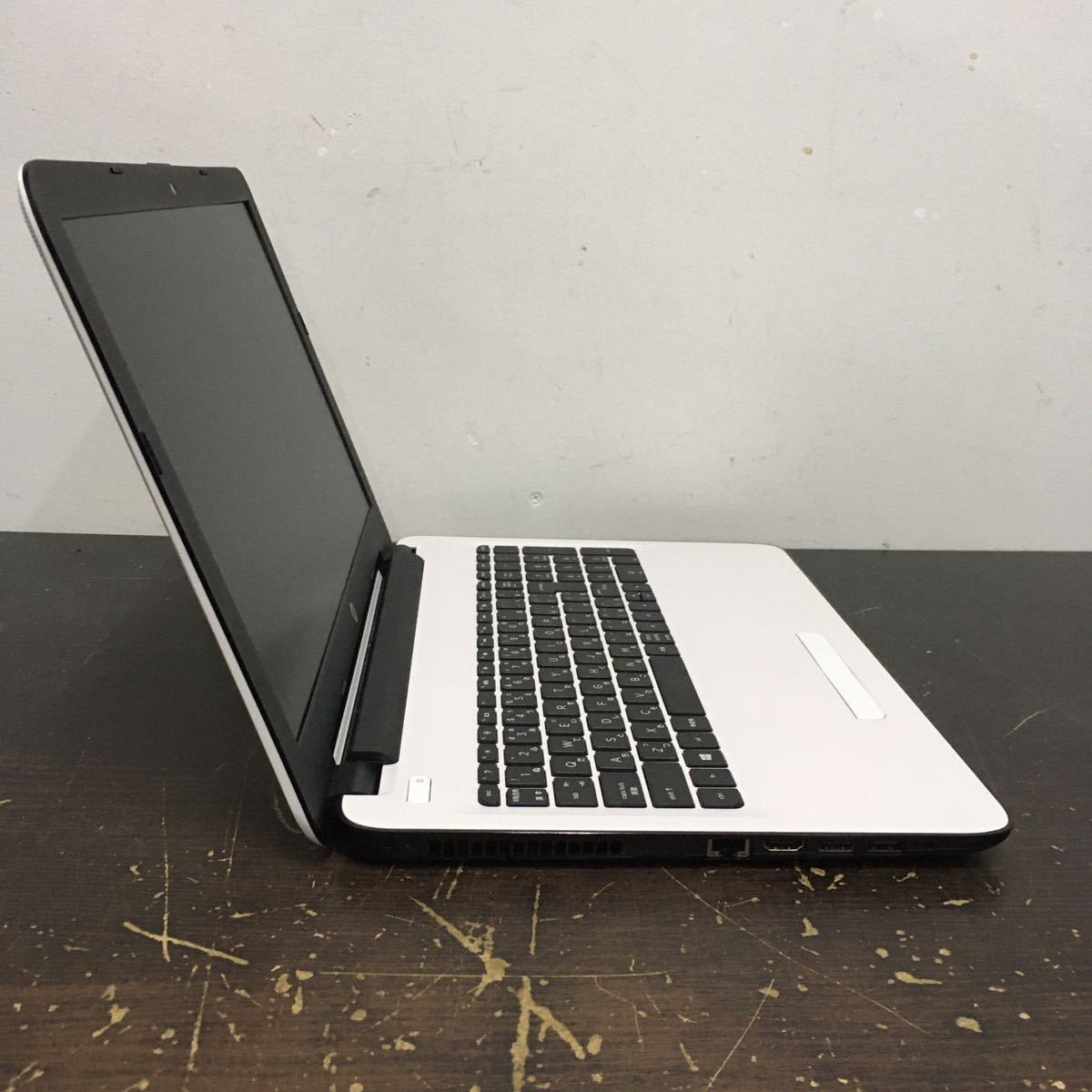 LL206 HP ノートパソコン TPN-C126 AMD E2-7110 メモリ8GB HDD 500GB Radeon R2 ...