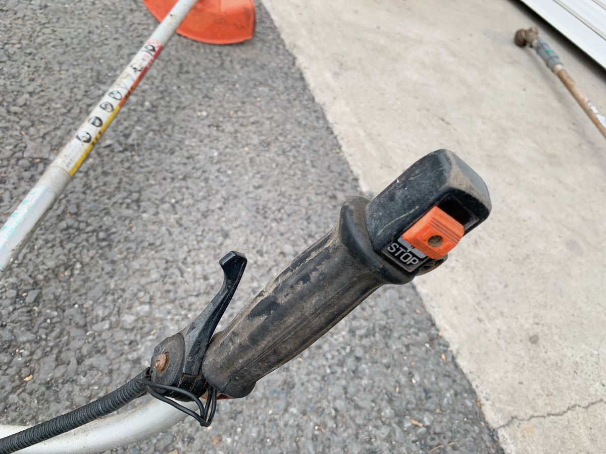 ジャンク 共立 KIORITZ SRC260 刈払機 肩掛け式 刈払い機 刈り払い機 草刈り機 草刈機 農業機械 引取歓迎 茨城県常陸大宮市 0915や15 O 西(刈払機)｜売買された ...