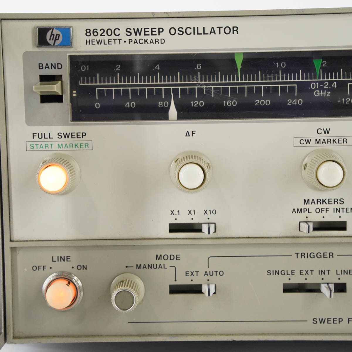 DW 8日保証 8620C hp SWEEP OSCILLATOR OPT 007-011 86222A RF PLUG-IN .01-2 ...
