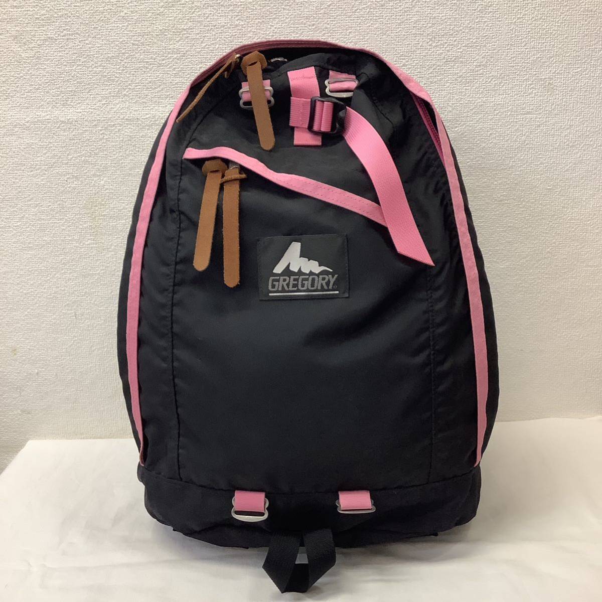 GREGORY 90s DAYPACK グレゴリー 旧タグ バックパック デイパック USA製 ブラック ピンク 63214(リュックサック、デイパック)｜売買されたオークション情報 ...