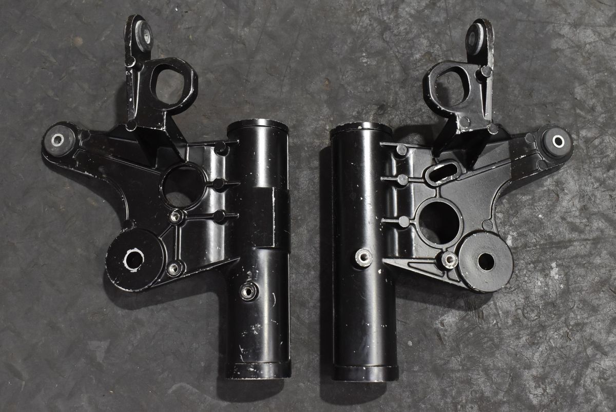 K689 当時物 純正 Z1R ライトステー 0089 検 KZT00D Z1 Z2 MK2 KZ1000(その他)｜売買されたオークション情報、yahooの商品情報をアーカイブ公開 ...