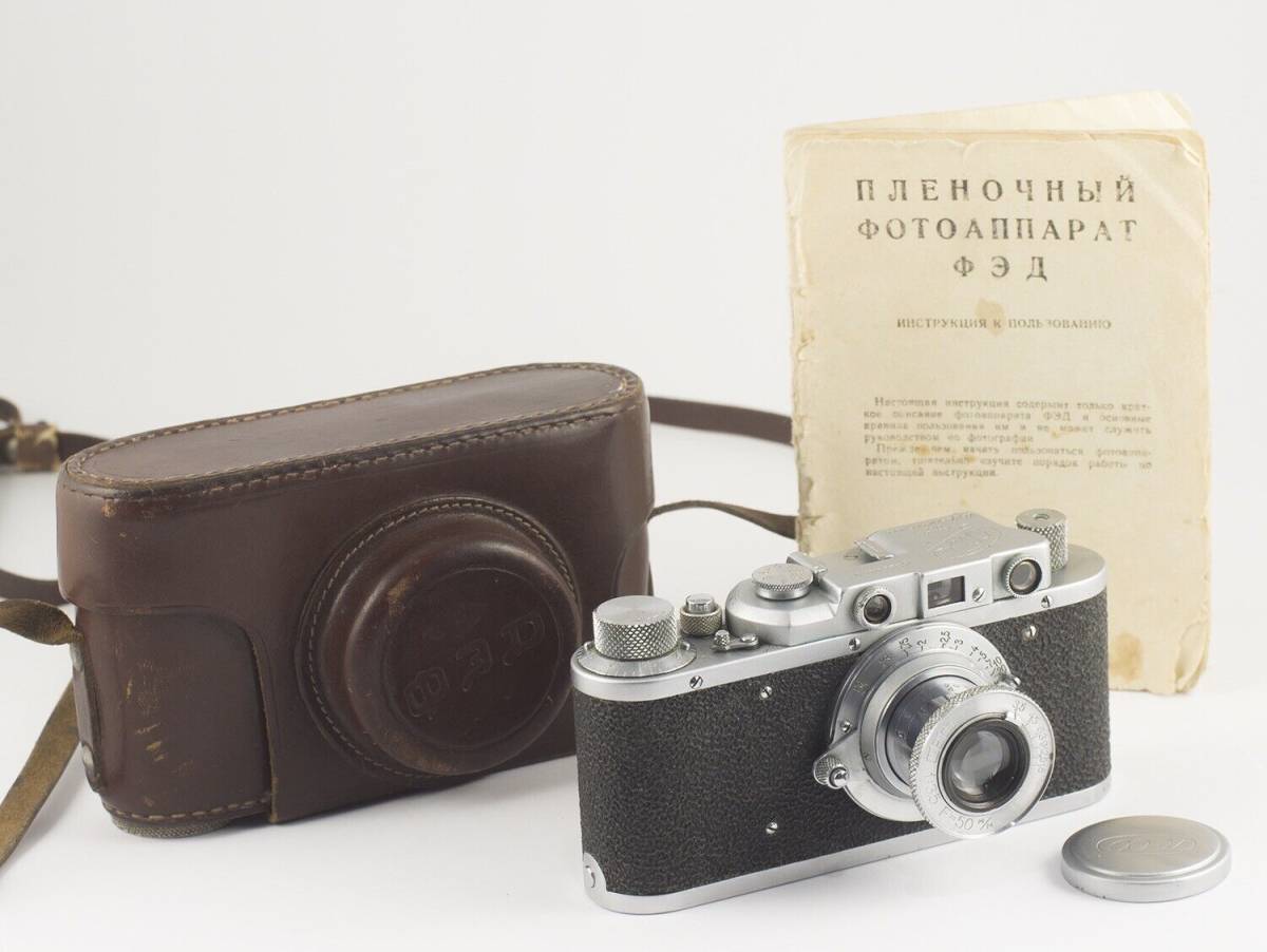 FED 1 F 1F ソビエトのレンジファインダーカメラ ライカ II コピー 整備および校正済み 極上 1949 - 1953(その他 ...