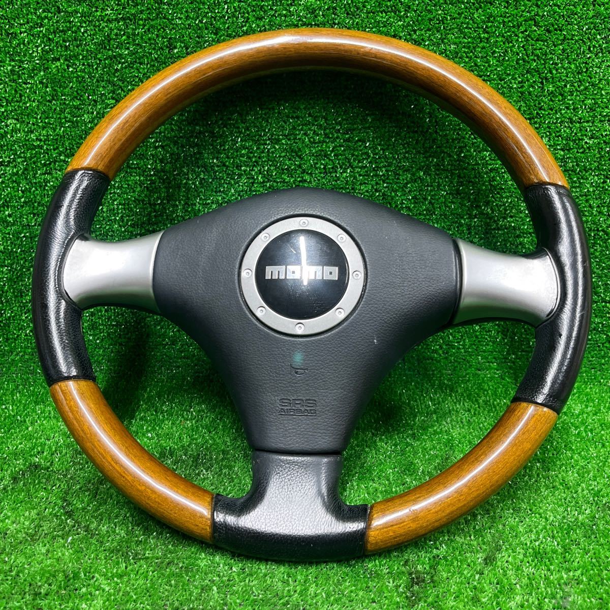 L650Sミラジーノ MOMO ステアリング 2-3(ステアリング、ハンドル本体)｜売買されたオークション情報、yahooの商品情報をアーカイブ公開 - オークファン（aucfan.com）