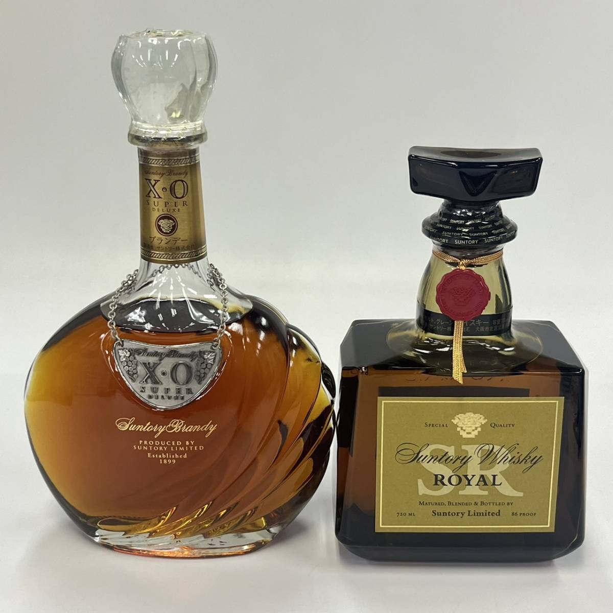 E6265 022 -621/KN3000 千葉県内のみ発送 酒 2本まとめ SUNTORY BRANDY XO SUPER DELUXE ...