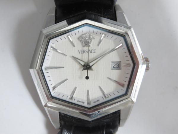 ヴェルサーチ VERSACE メンズ クォーツ 13Q99 時計本体 28福52(ヴェルサーチ)｜売買されたオークション情報、yahooの商品情報をアーカイブ公開 - オークファン ...