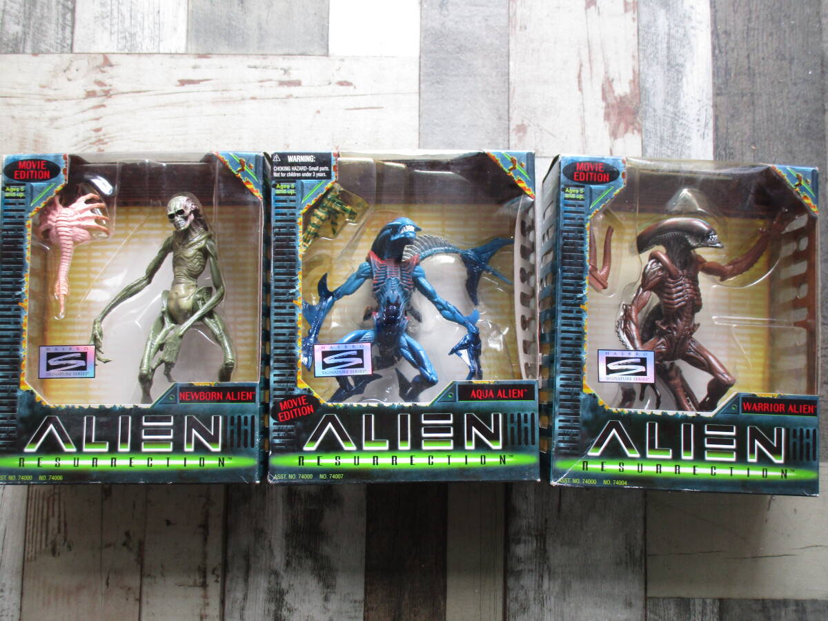 エイリアン フィギュア ニューボーン アクア ウォーリアー エイリアン KENNER ハズブロー クラフトシート梱包 FFGDF(エイリアン ...