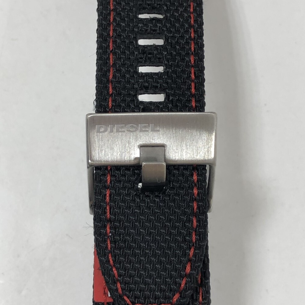 07w6544 1円~ ディーゼル DIESEL DZ-1906 腕時計 アナログ 箱あり 稼働品 ブラック シルバー 品(男性用)｜売買され ...
