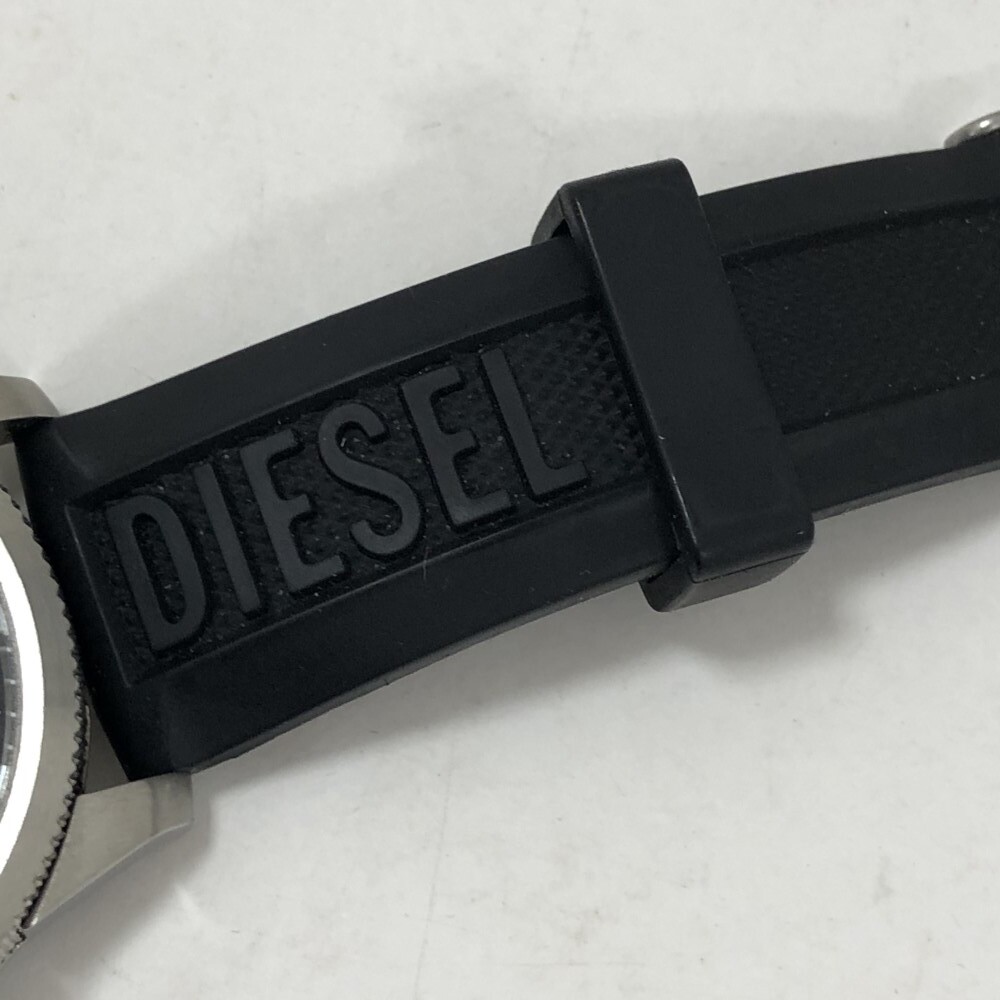 07w6544 1円~ ディーゼル DIESEL DZ-1906 腕時計 アナログ 箱あり 稼働品 ブラック シルバー 品(男性用)｜売買され ...