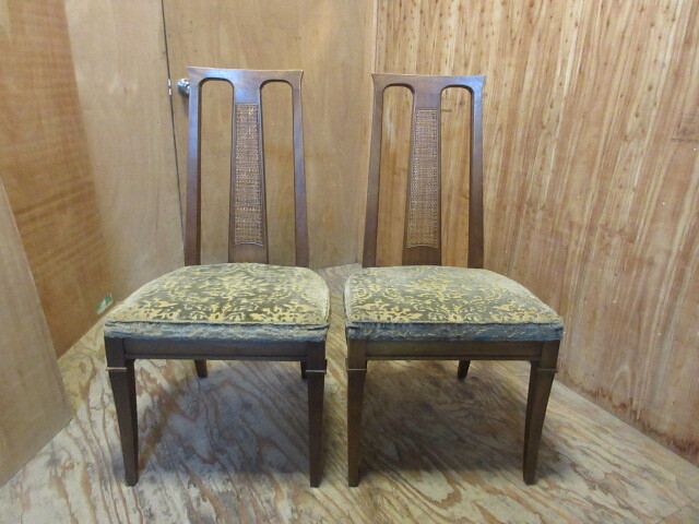 E002 ドレクセル ダイニングチェア トライユン 2脚セット 品(ダイニングチェア)｜売買されたオークション情報、yahooの商品情報をアーカイブ公開 - オークファン（aucfan.com）