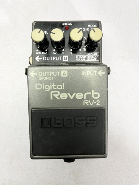 BOSS Digital Reverb RV-2 /Delay RV-3/Mega Distortion MD-2/Chorus ...