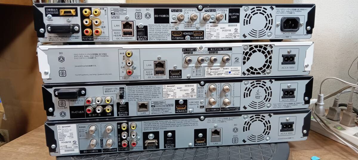 シャープ BDレコーダー BD-T1100 BD-W570SW BD-HDW80 BD-S520のジャンク4台 040-043(シャープ)｜売買されたオークション情報、yahooの商品情報を ...