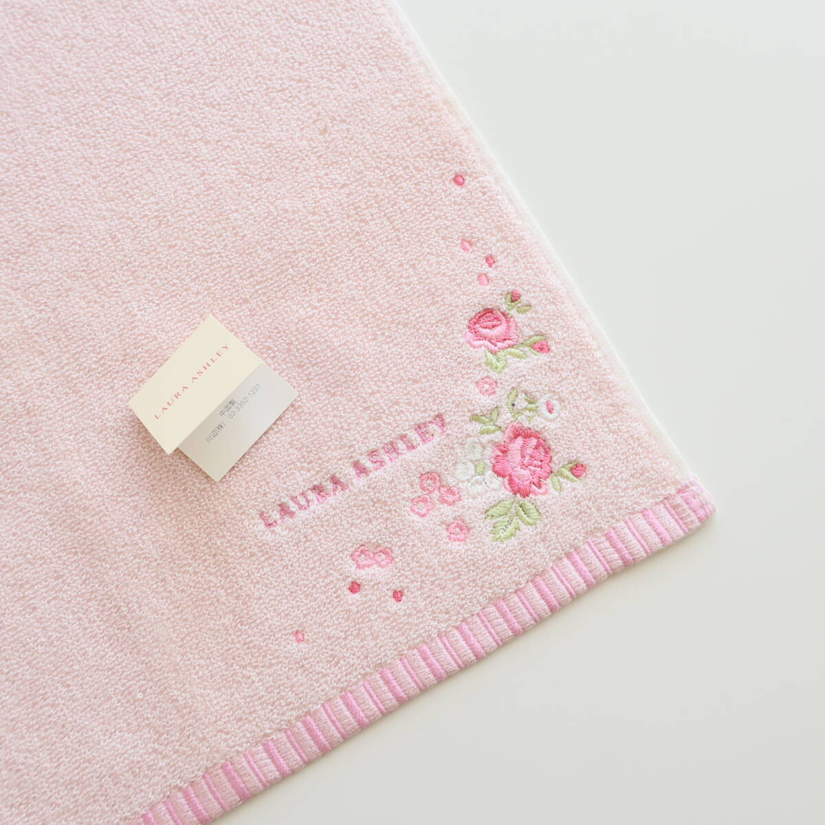 Laura Ashley ローラアシュレイ シルク＆コットン タオルハンカチ 2枚女性用｜売買されたオークション情報、yahooの商品情報 0487