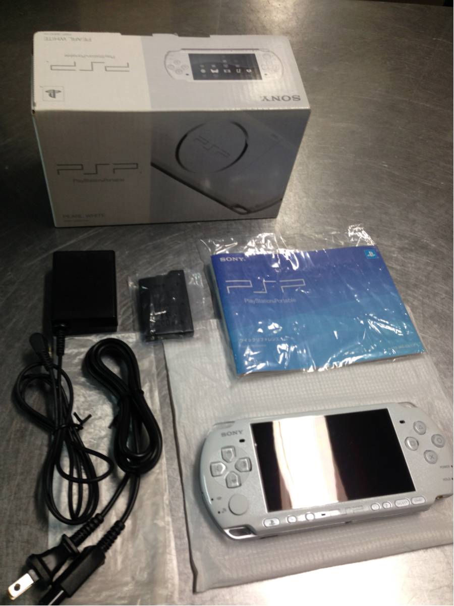 超 同梱推奨 激安 PSP-3000 PEARL WHITE 3(PSP3000シリーズ)｜売買されたオークション情報、yahooの商品情報を ...
