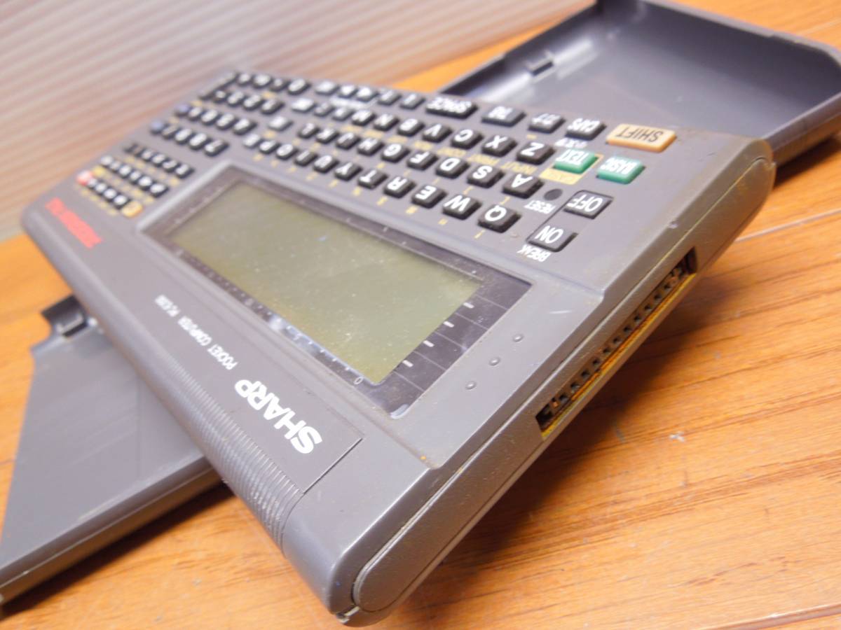 I8554 SHARPシャープ PC-E200 ポケットコンピューター部品取り(ポケットコンピュータ)｜売買されたオークション情報、yahooの商品情報をアーカイブ公開 - オークファン ...