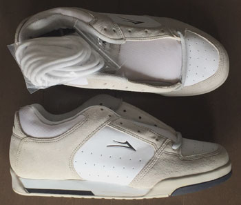 激レア！DC SHOE HOWRD2 & LAKAI HOWARD3 & ハワード フィギュア 未使用品 RICK・HOWARD シグネチャー