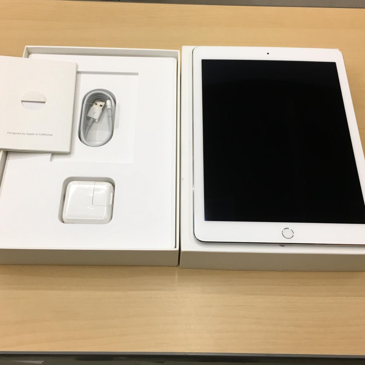 docomo iPad Air2 Wi-Fi Cellular 16GB シルバー 〇判定 白ロム 付属品全て有り(iPad本体)｜売買されたオークション情報、yahooの商品情報をアーカイブ ...