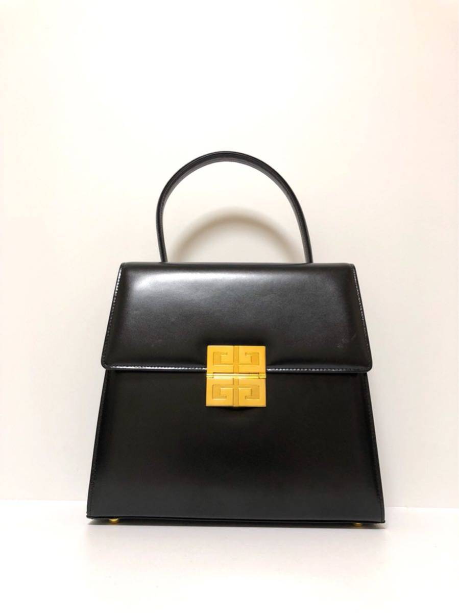 GIVENCHY ジバンシー ケリー型 バッグ 黒 デカ金具(女性用)｜売買されたオークション情報、yahooの商品情報をアーカイブ公開 - オークファン（aucfan.com）