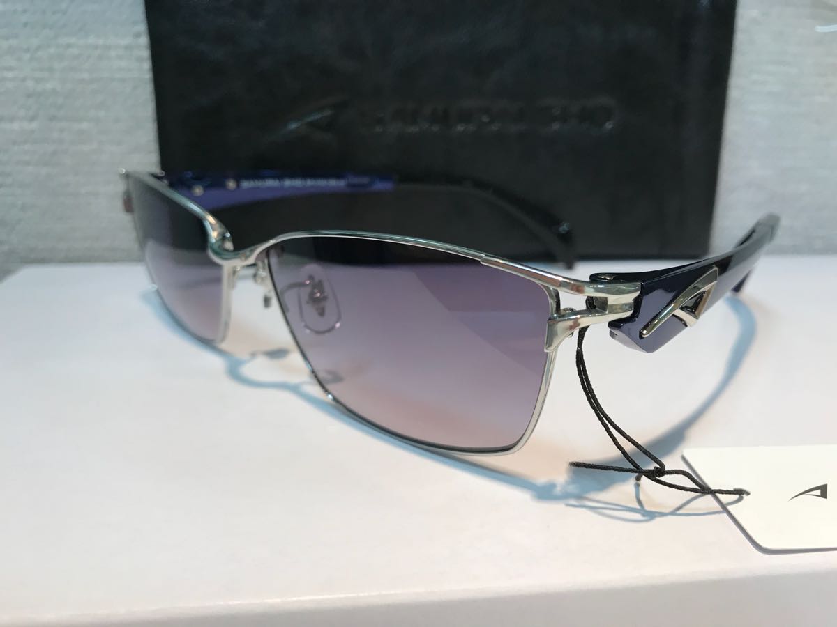 サムライ翔 Y20 #1 哀川 翔 SAMURAI SHO サングラス 015(金属フレーム)｜売買されたオークション情報、yahooの商品情報をアーカイブ公開 - オークファン（aucfan ...