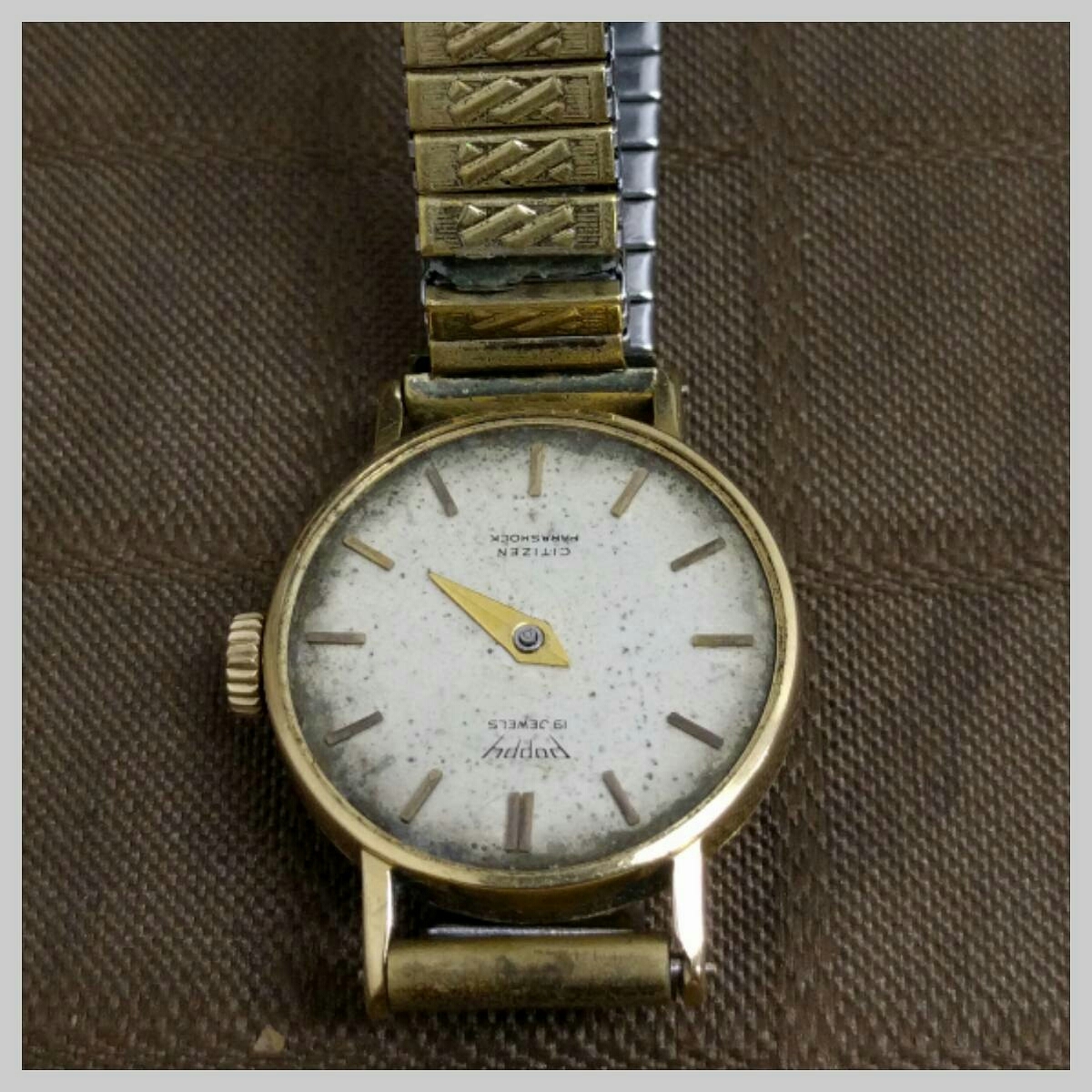 CITIZEN/シチズン 手巻き ヴィンテージ POPPY 19石 PARASHOCK K18ケース ホールマーク 750 ジャンク SG-73(シチズン)｜売買されたオークション情報 ...