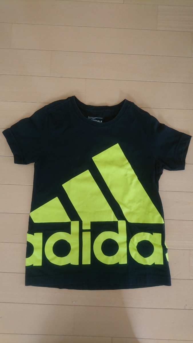 アディダス Tシャツ 130(130（125～134cm）)｜売買されたオークション情報、yahooの商品情報をアーカイブ公開 - オークファン（aucfan.com）