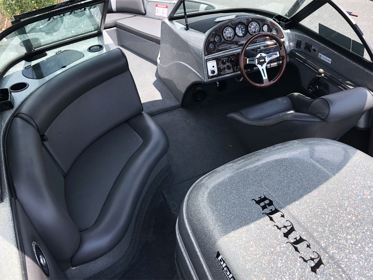 LEWIS OUTBACK スキーボート 淡水使用のみ ルイス アウトバック ウエイク艇(小型モーターボート)｜売買されたオークション情報 ...