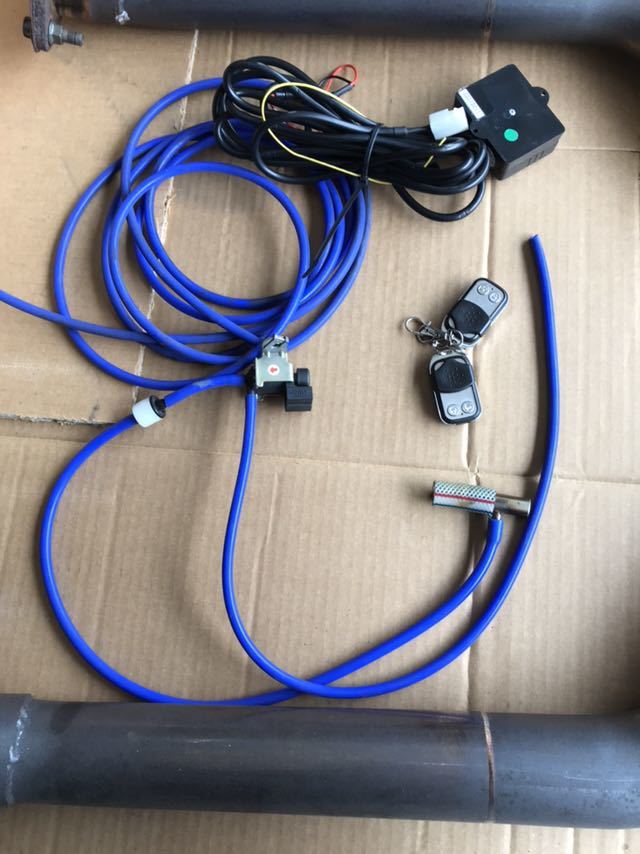 BMW M6社外マフラー(マフラー本体)｜売買されたオークション情報、yahooの商品情報をアーカイブ公開 - オークファン（aucfan.com）