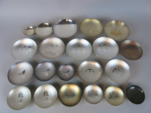 純銀 銀杯 バングル まとめて 総重量約＝2100g 銀盃 造幣局 SILVER 刻印有/A05(酒器)｜売買されたオークション情報、yahooの商品情報をアーカイブ公開 - オークファン ...