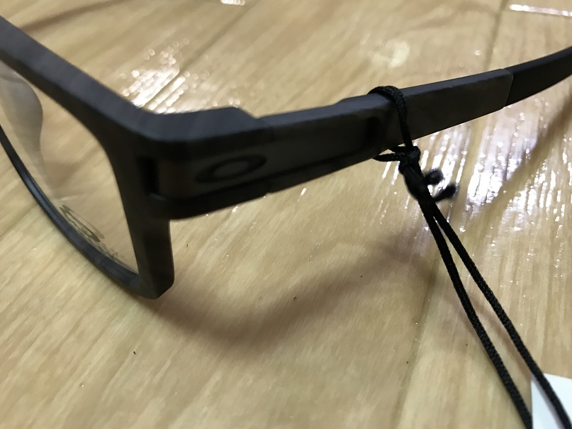 OAKLEY オークリー LATCH EX OX8115-0354(オークリー)｜売買されたオークション情報、yahooの商品情報をアーカイブ ...