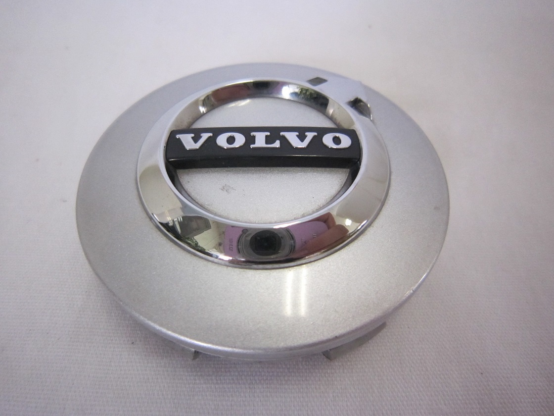 VOLVO センターキャップ ハブキャップ エンブレム 1枚 シルバー 31471435 A7636(純正品)｜売買されたオークション情報 ...