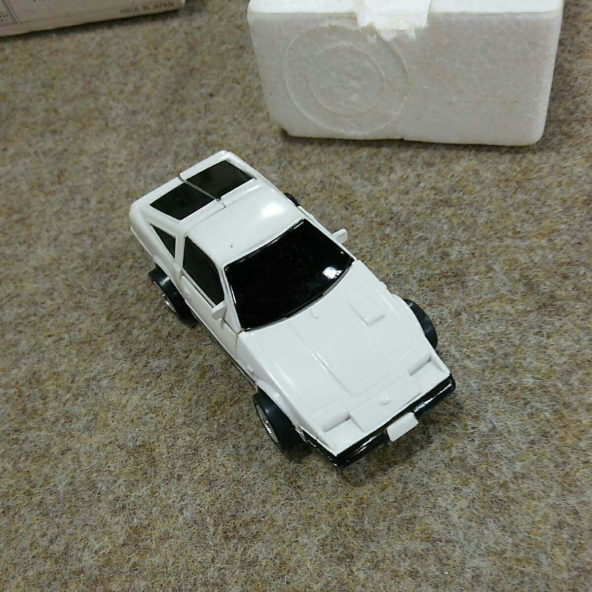 BANDAI バンダイ マシンロボ フェアレディーロボ MR-48 マシンロボシリーズ 1985年 昭和レトロ おもちゃ 当時物(その他 ...