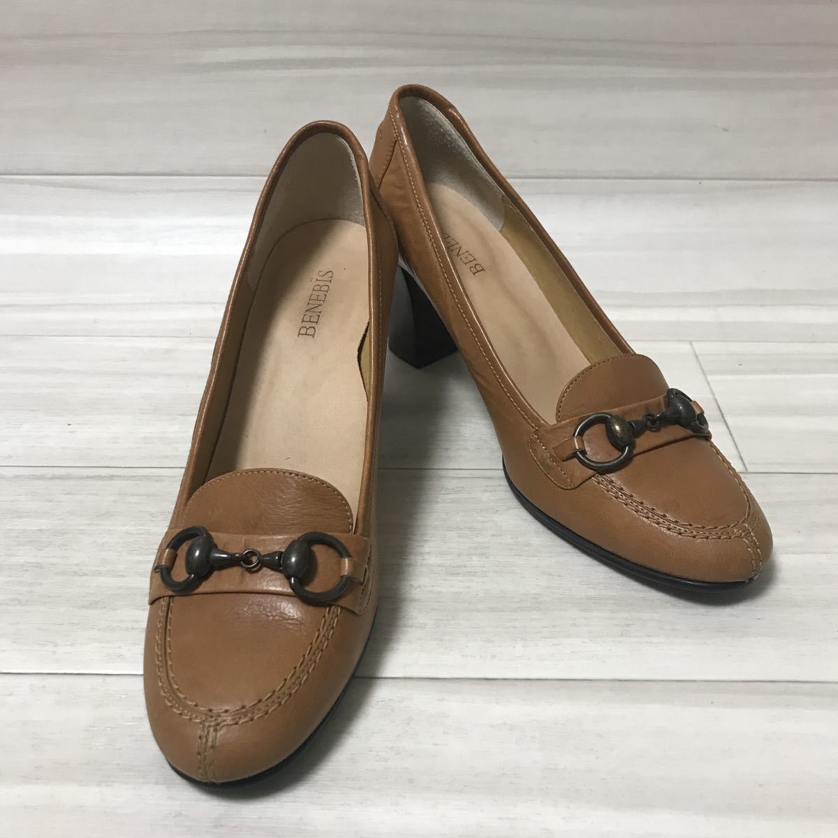 9195 BENEBIS べネビス レディースパンプス ローファー キャメル 24cm EEE 日本製(24.0cm)｜売買されたオークション情報、yahooの商品情報をアーカイブ公開 ...