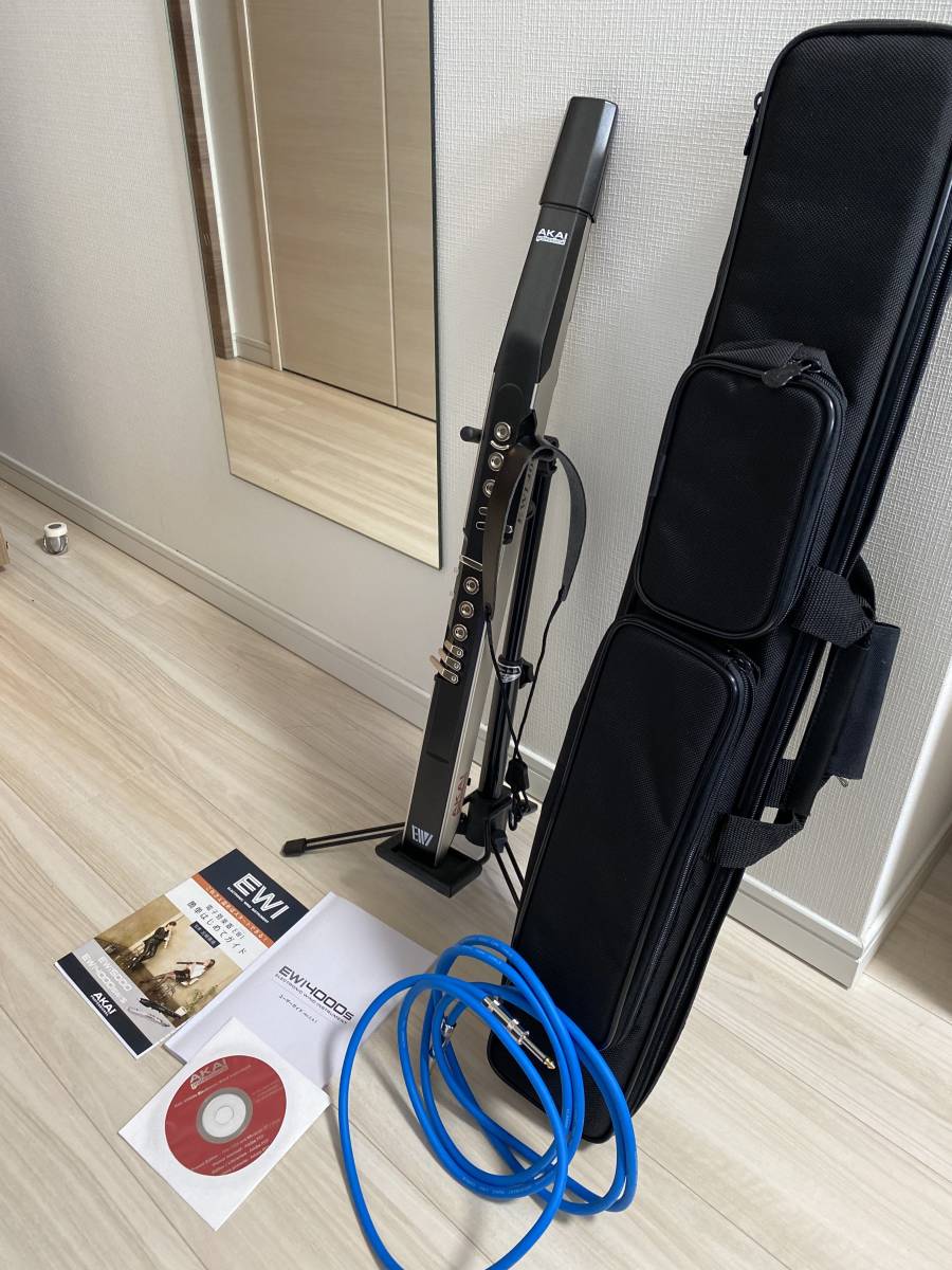 使用六ヶ月のほぼ Akai Professional 管楽器 ワイヤレス ウィンドシンセサイザー EWI 4000s wind synth ...