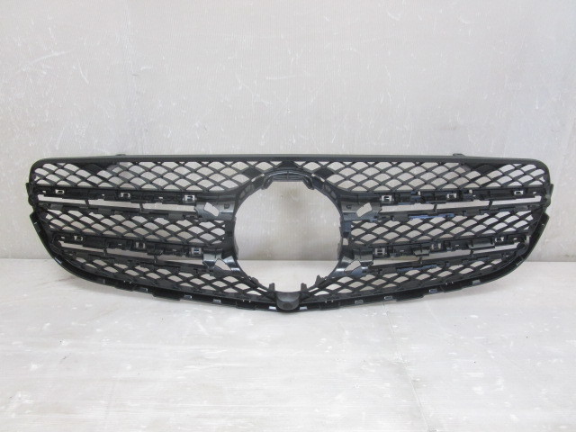 あり ベンツ GLCクラス W253 純正 フロント グリル ベース カメラ穴有 A2538882100 B016216(フロント)｜売買され ...