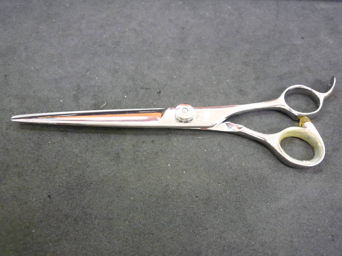 ハサミ RAY COSMOS 133 7.0インチ 仕上げ 荒刈り 理容 美容 格安放出(理美容店用品)｜売買されたオークション情報 ...