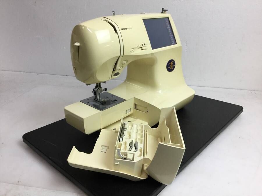 brother ZZ3-B980 M7000 Mickey Mouse コンピューターミシン 刺しゅう機付き ジャンク品(ブラザー)｜売買され ...