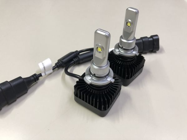 在庫処分セール LED LA01 HB3 HB4 H10 6500K ファン付 フォグ ヘッド LEDA レダ ジャンク品 訳あり LA01/HB3/65K(その他)｜売買されたオークション ...
