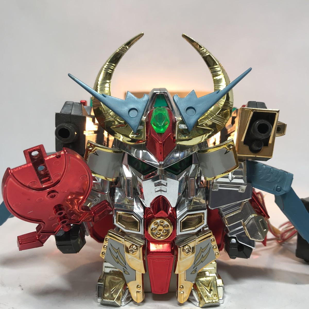 YH-2195 ジャンク 元祖SDガンダム 二代目 頑駄無大将軍 千両箱電池ボックス付属 1990(SDガンダムBB戦士)｜売買されたオークション情報、yahooの商品情報をアーカイブ公開 ...