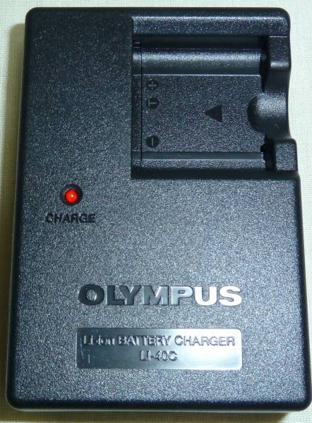 OLYMPUS 純正バッテリー 充電器 LI-40C(オリンパス)｜売買されたオークション情報、yahooの商品情報をアーカイブ公開 - オークファン（aucfan.com）